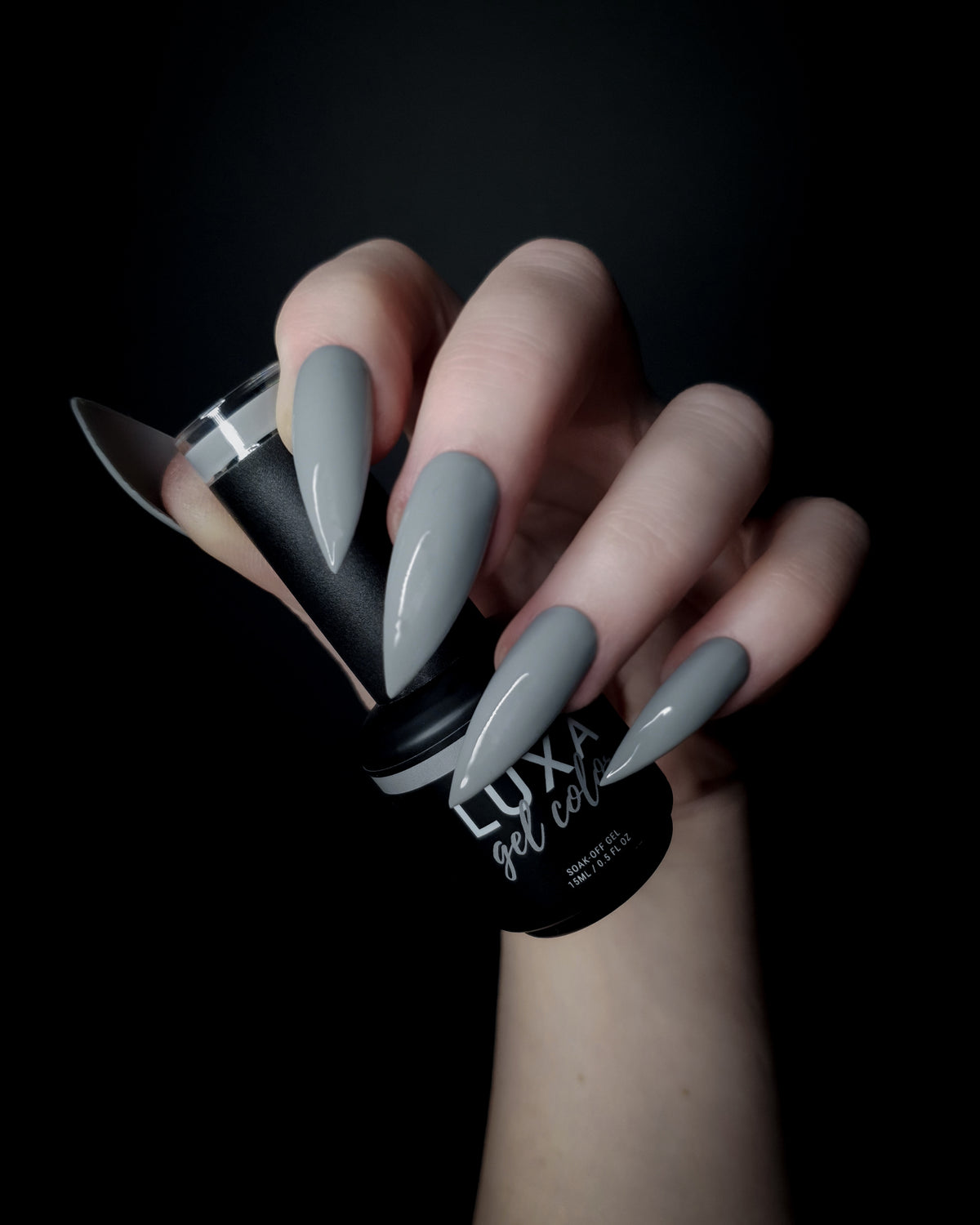 THROWING SHADE | Luxury Beauty